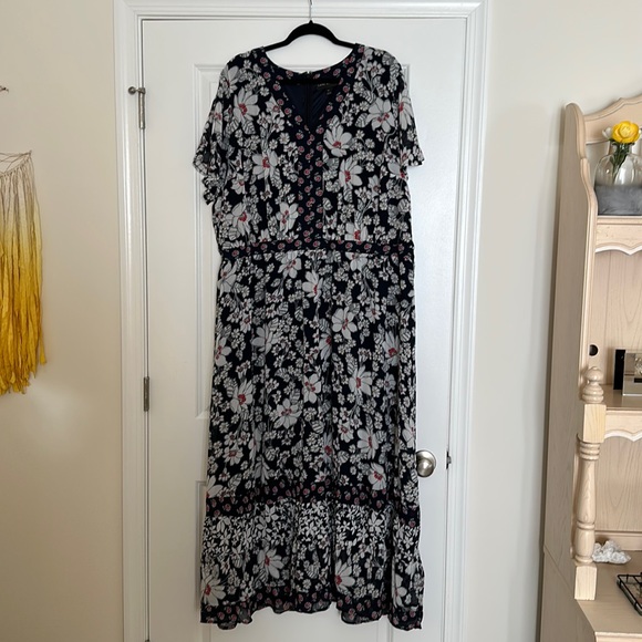 Lane Bryant | Dresses | Nwot Lane Bryant Blue Floral Maxi Dress | Poshmark